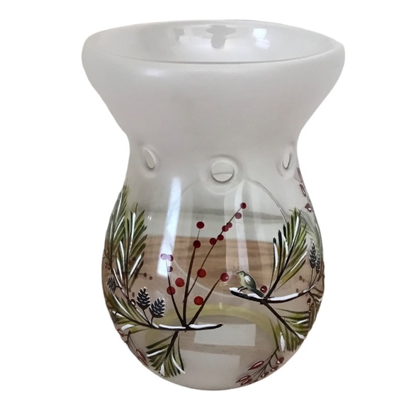 Yankee Candle | Holiday | Yankee Christmas Candle Tart Warmer Festive ...